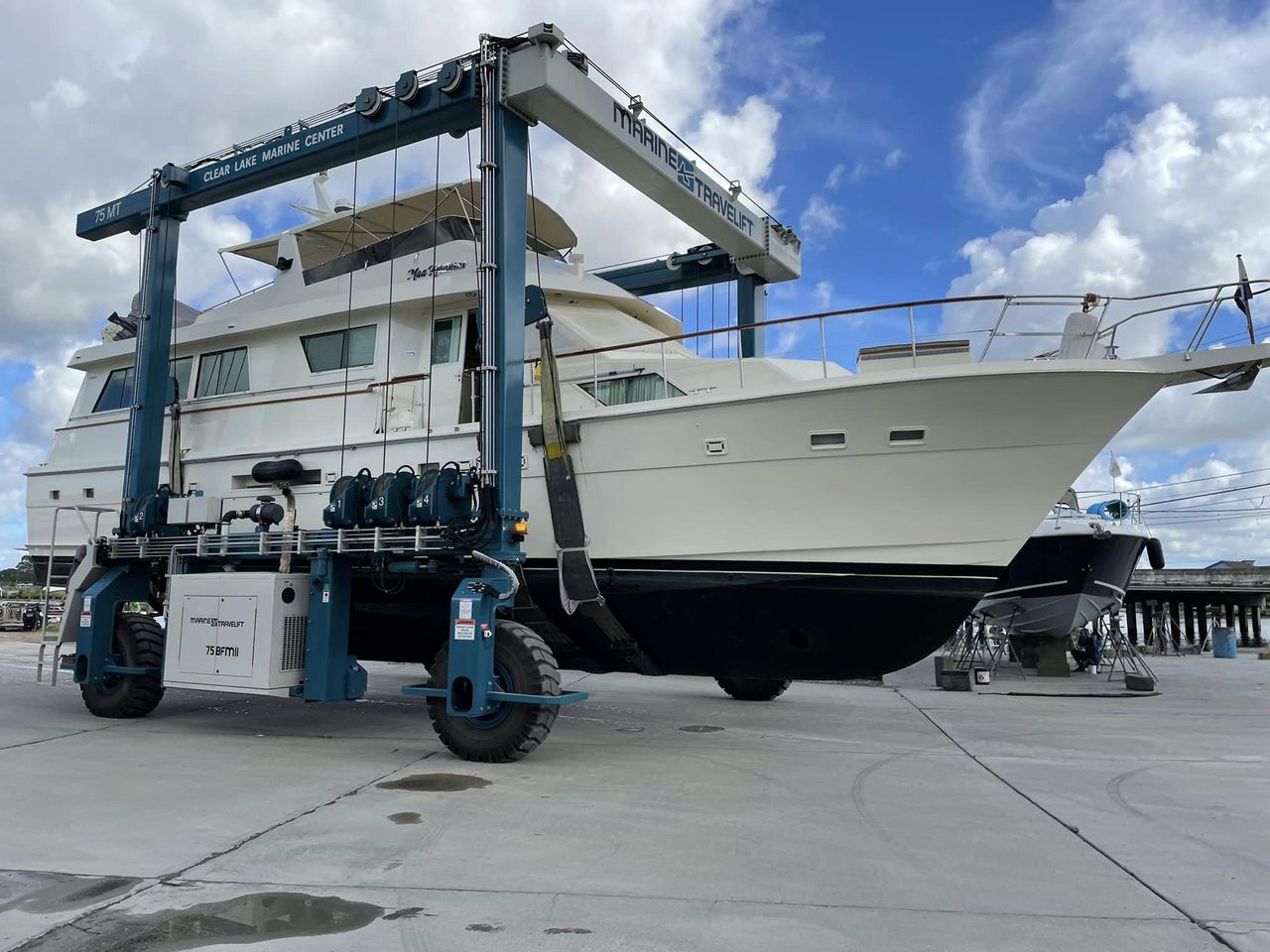 Chuy's Boat Repair